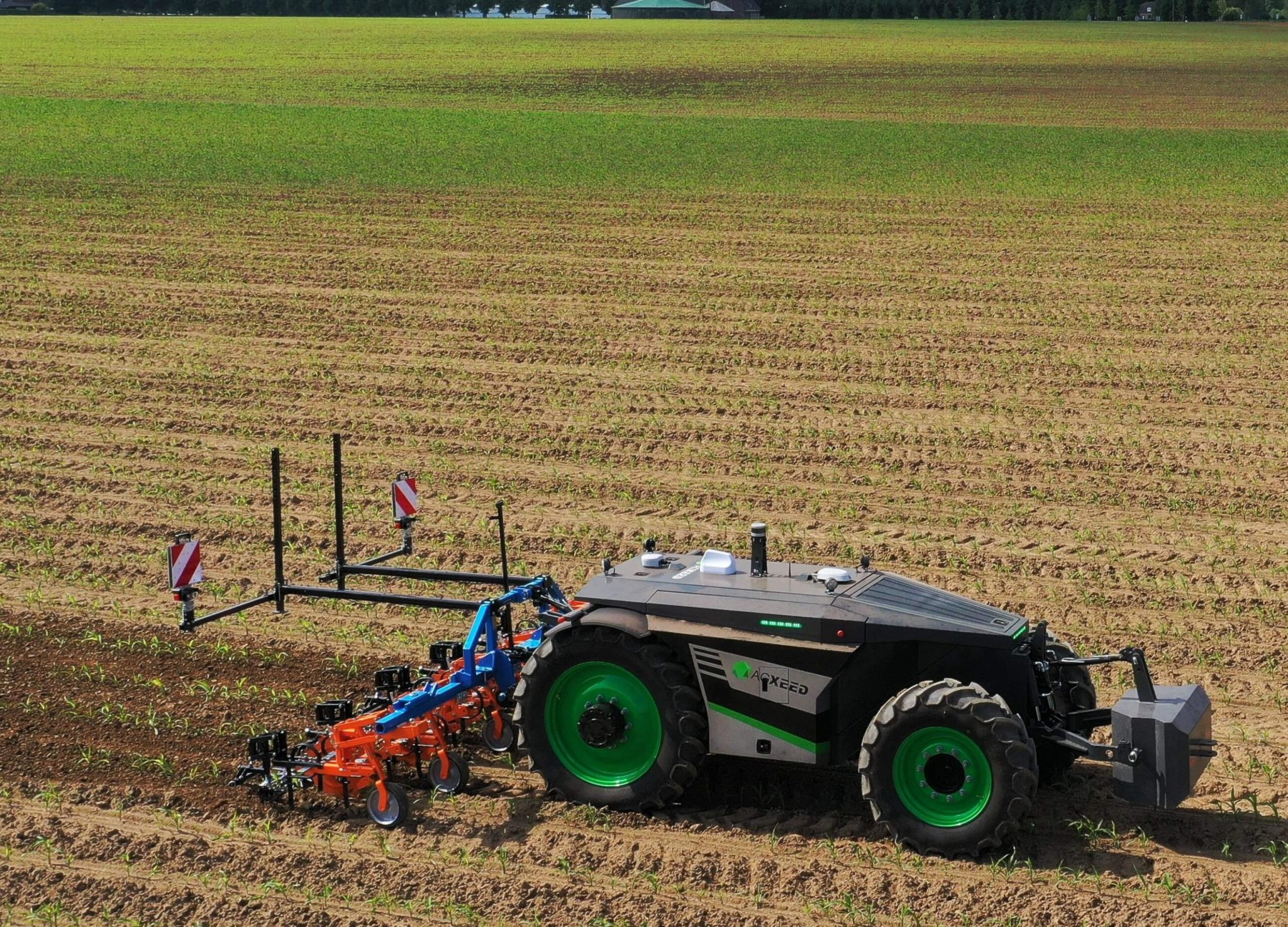 Place au nouveau robot AgBot d’AgXeed - Le Bulletin des agriculteurs